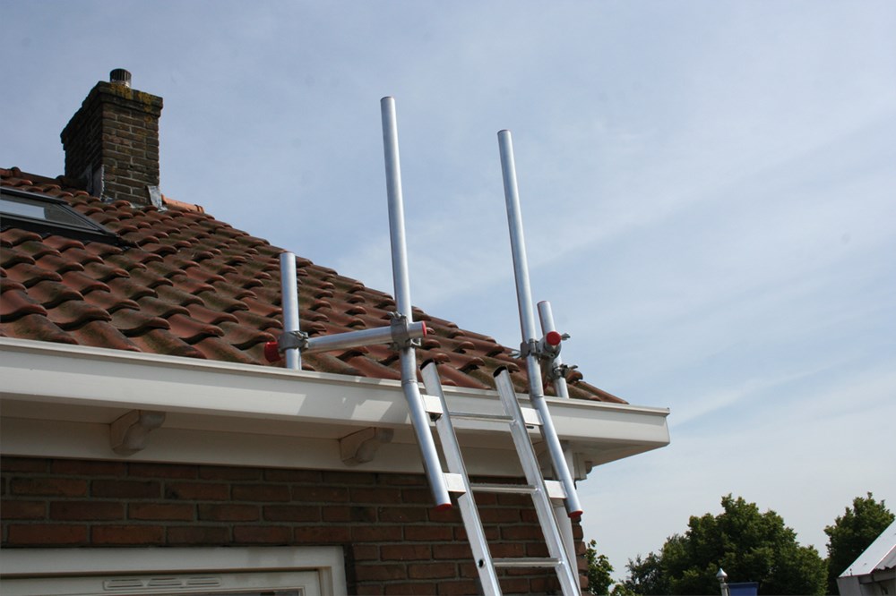 Altrex Ladderuitstap - W.P. Hartwijk & Zn. B.V.